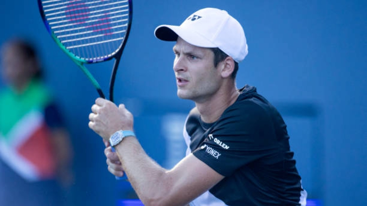 ATP Astana 2022. Khachanov y Hurkacz avanzan con paso firme | Puntodebreak.com