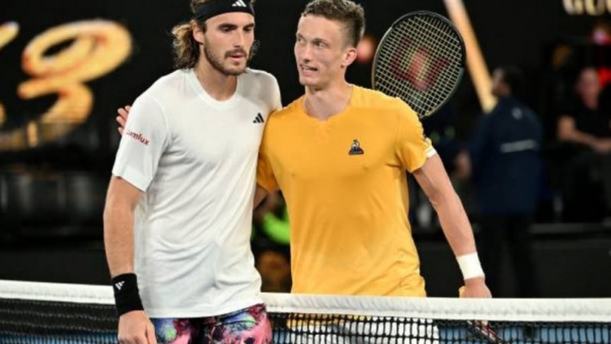 Lehecka destaca el increíble nivel de Tsitsipas con su derecha