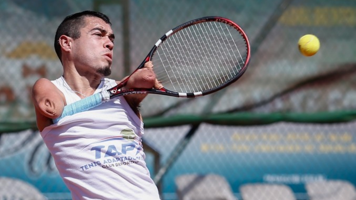 El increíble vídeo de tenis adaptado que se ha hecho viral en redes ...