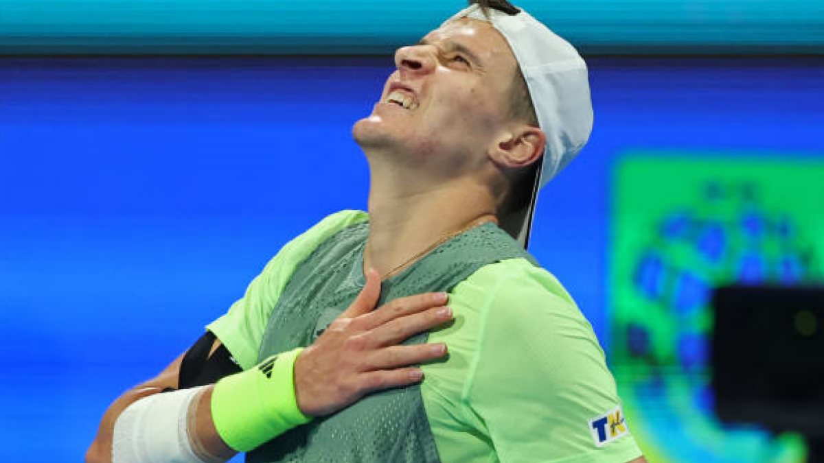 Mensik se convierte en el finalista ATP más joven desde Alcaraz ...